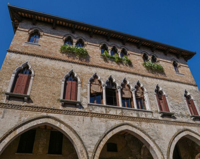Portogruaro: Walking Tour With Local Guide - Key Points