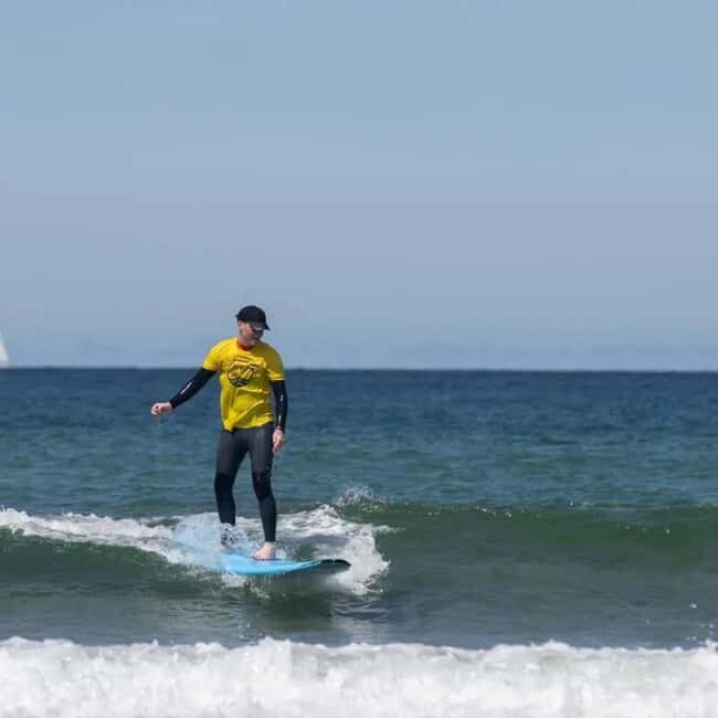Portrush: Surfboard Rental - Key Points