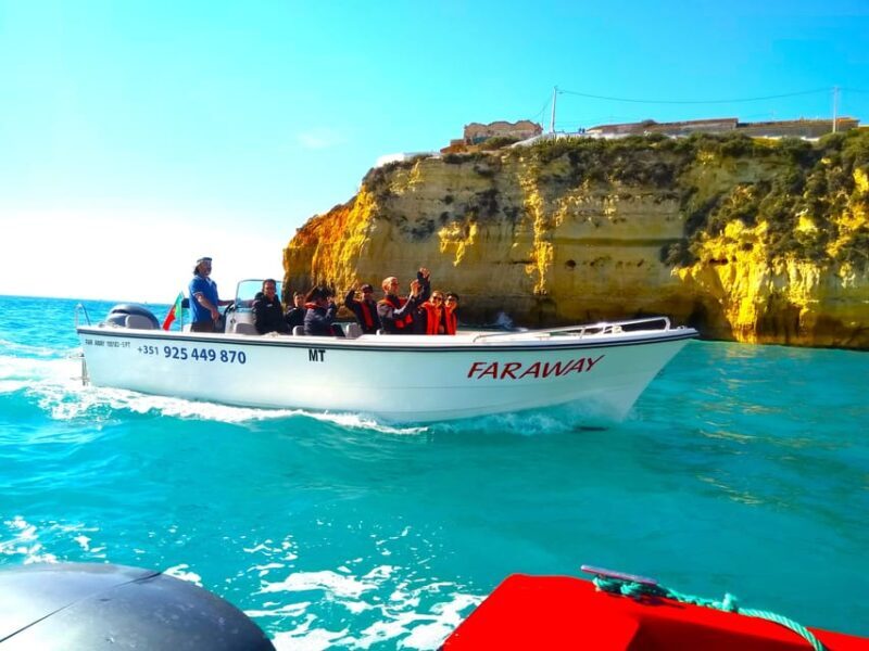 Portugal: Passeio 2 horas de Barco a Gruta de Benagil - An In-Depth Look at the Tour Experience