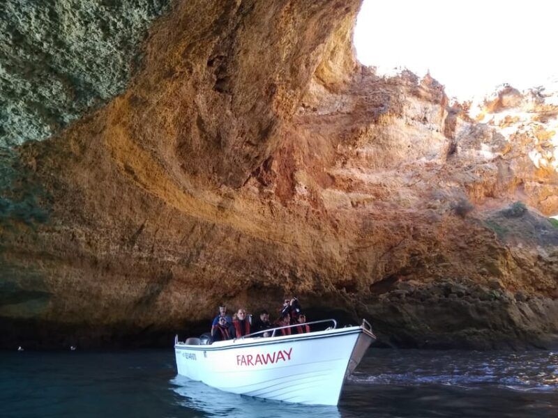 Portugal: Passeio 2 horas de Barco a Gruta de Benagil - FAQ