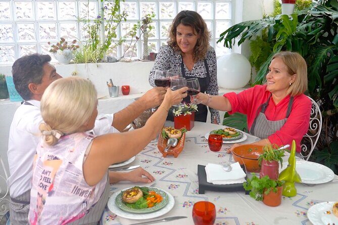 Portuguese flavors in a typical village home - Key Points