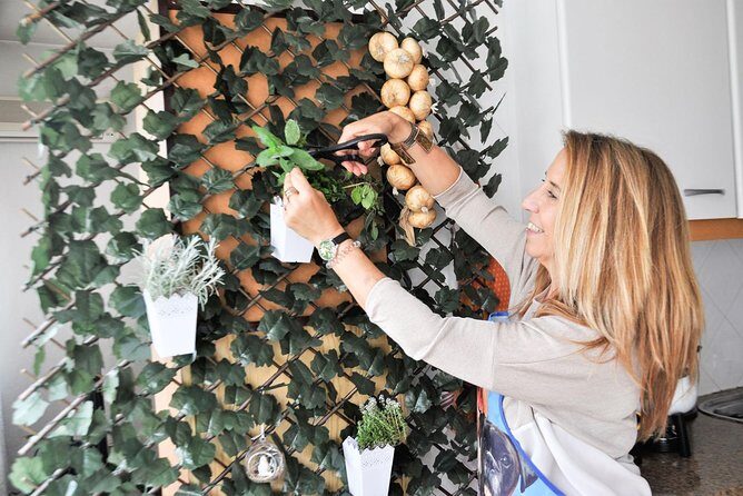 Portuguese Home Cooking Class in Lisbon with Local Mom, Cristina - FAQ