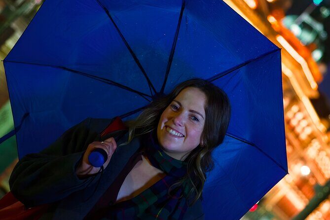Pose for professional pics while enjoying Melbourne history walk - The Sum Up