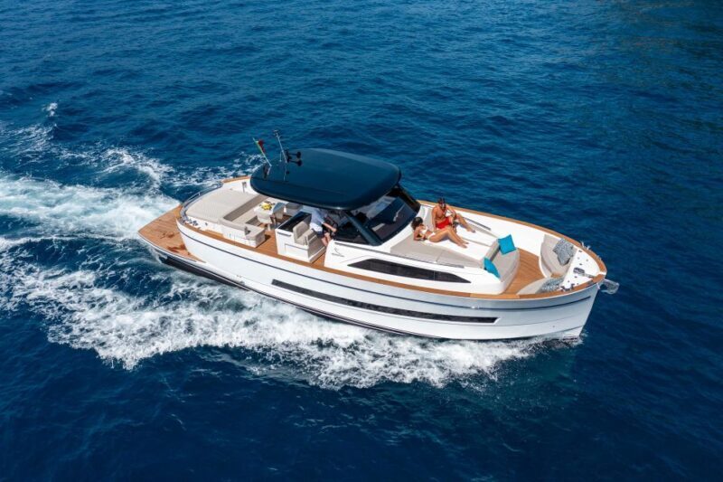 Positano: Boat Tour of Capri with Drinks and Snacks - FAQ