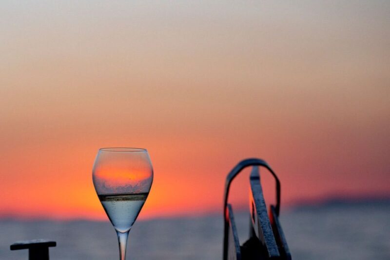 Positano: Positano Bay Sunset Experience - Starting Point and Setting Sail