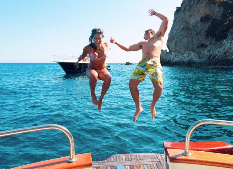 Positano: Small-Group Boat Excursion to Capri Island - Authentic Experiences and Visitor Feedback