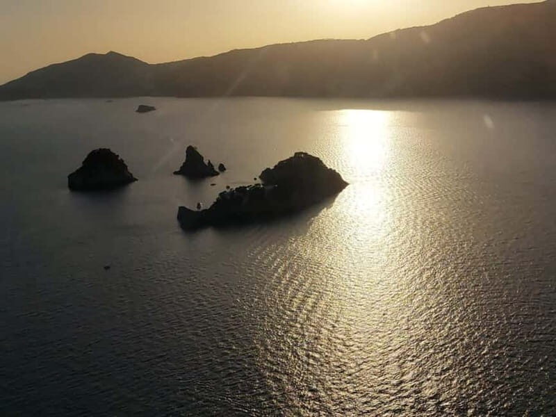 Positano: Sunset Boat Tour with Aperitif - Key Points