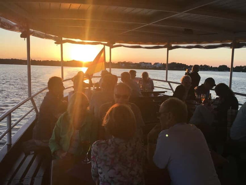 Potsdam: Original steam ship Gustav from 1908. Coal-fired, boat tour - FAQ