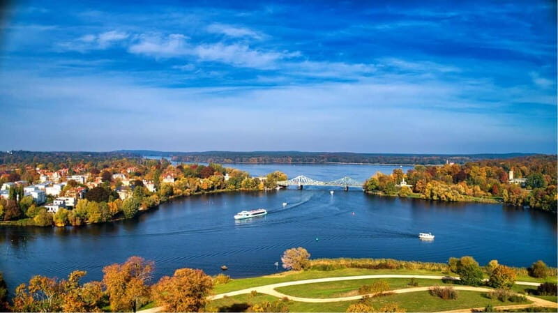 Potsdam: The Wannsee evening tour. Palaces, parks and villas. - Introduction