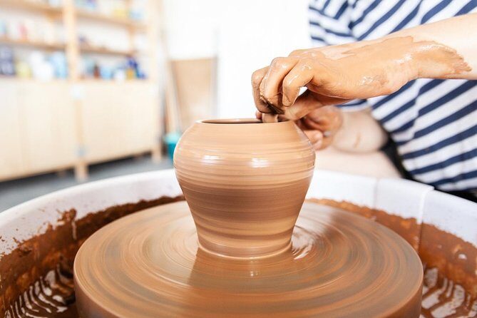 Pottery wheel class in Toronto Bay&Dundas - Why It’s Worth Considering