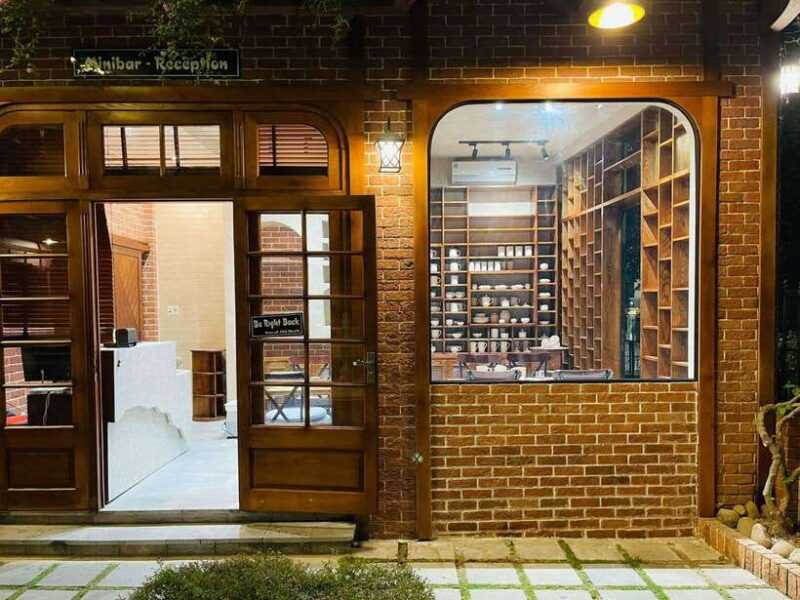 Pottery with Local Artist Fast Firing, Ships Worldwide - An Authentic Creative Experience in the Heart of Halong Bay