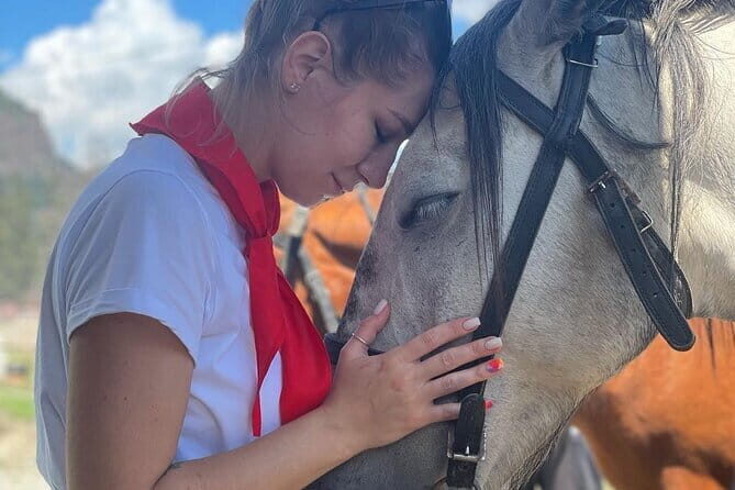 Powder Belt Pass 5 days Ticket, Hot Air Balloon Free Flight - The Sum Up