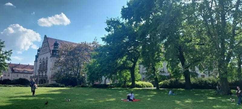 Pozna: Guided Bike/E-Bike Tour with Local Attractions - FAQs