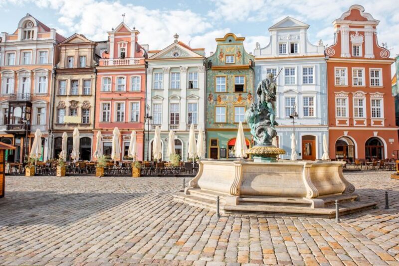 Poznan: Express Walk with a Local in 60 minutes - Why This Tour Works Well