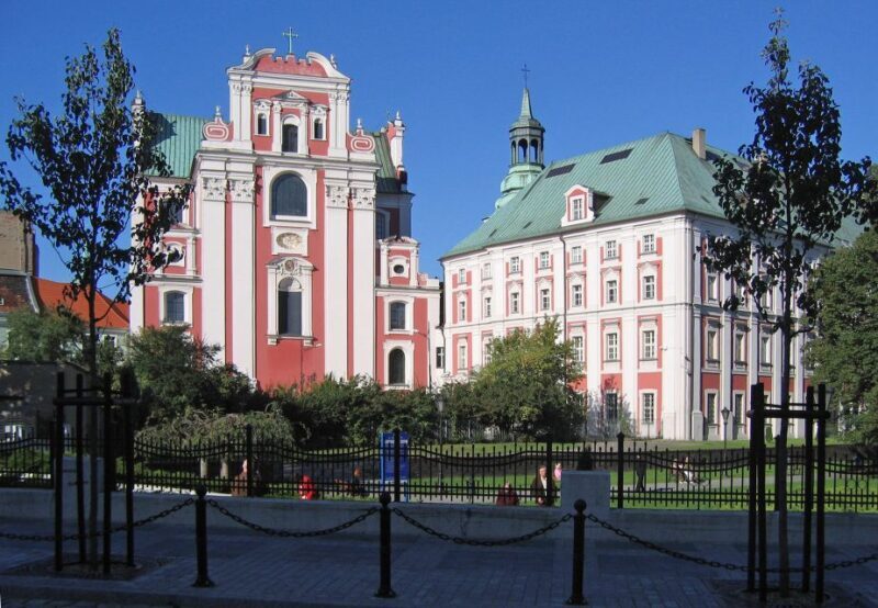 Poznan Old Town and Croissant Museum Private Walking Tour - Introduction: Why This Tour Might Be Your Perfect Poznan Introduction