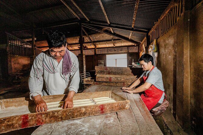 Prabang Plates Food Tour with 15+ Tastings - Key Points