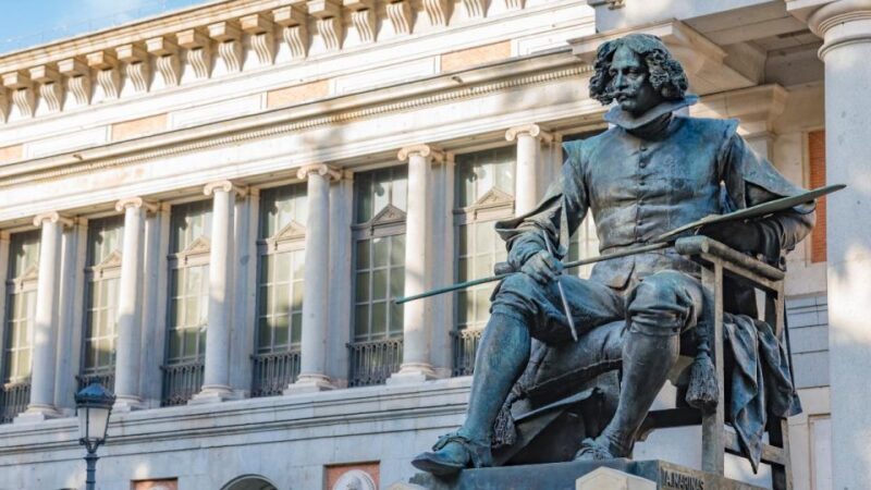 Prado Museum VIP tour with an art Expert, tickets included - FAQ