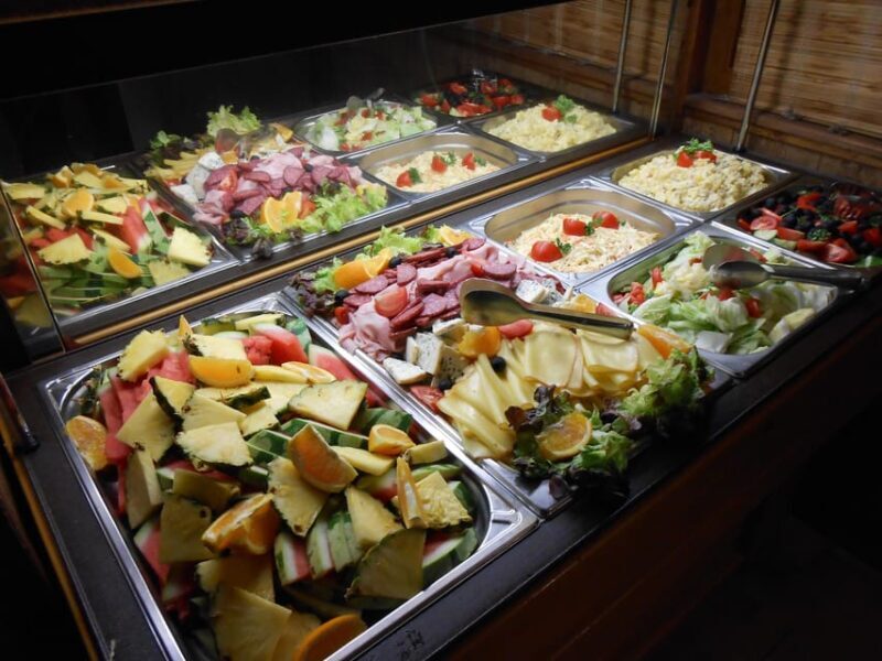 Prague: 1-hour Cruise with Audio Guide - Passenger Experience & Real-World Reviews