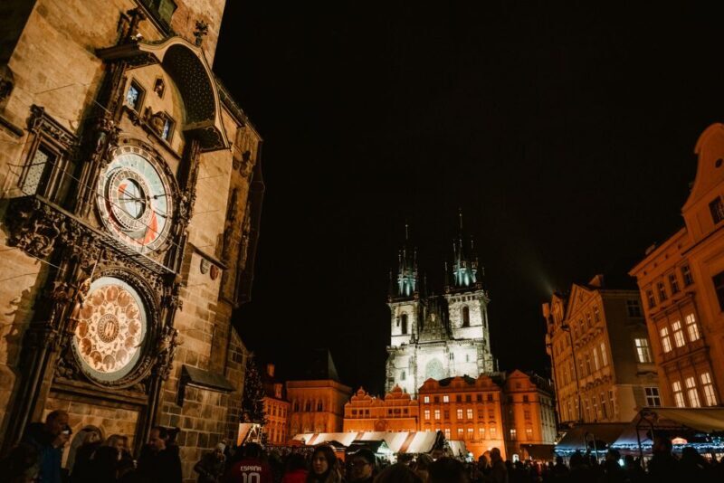 Prague: 2-3h Magical Christmas Markets Tour with Inclusions - FAQs