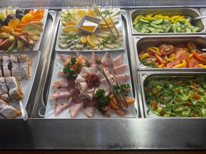 Prague: 2-Hour Historic Boat Cruise with Delicious Lunch - Final Thoughts