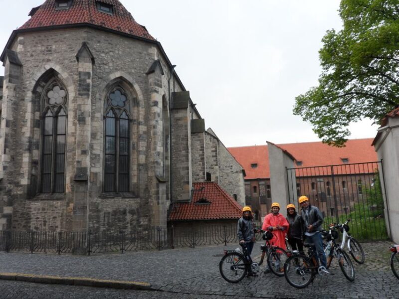Prague 3-Hour Sightseeing Tour by Electric Bike - Key Points