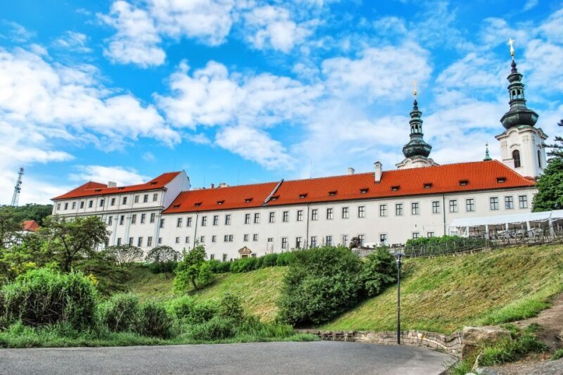 Prague: 4-Hour Segway and Scooter Tour with Lunch and Drinks - The Sum Up