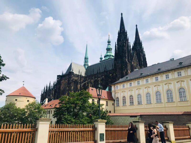 Prague: A Czech Cuisine masterclass & Prague Highlights tour - Who Will This Tour Suit?