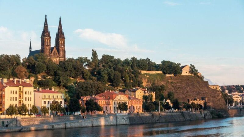 Prague Audioguide - TravelMate app for your smartphone - Introducing the Prague Audioguide Experience