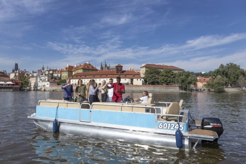 Prague: Beer Boat Tour - Key Points
