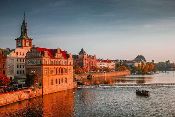 Prague Best Sightseeing Walking Tour With A Private Local Guide - Analysis of Value and Experience