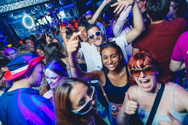 Prague: Boat Party with Unlimited Drinks & After Party Entry - Authentic Feedback from Travelers