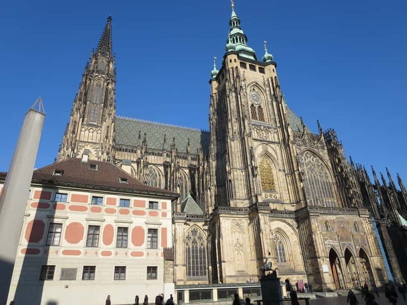 Prague: Bus and Boat Tour - Key Points
