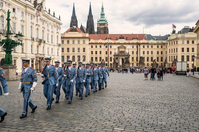 Prague Castle: Admission Ticket With Bus Transfer And Audioguide - Who Should Consider This Tour?
