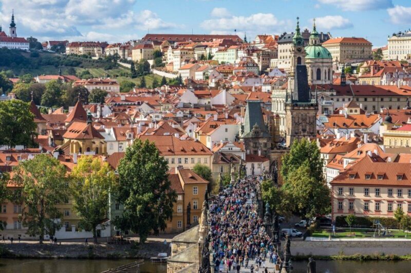 Prague: Castle and Lesser Town Walking Tour with Local Guide - FAQ