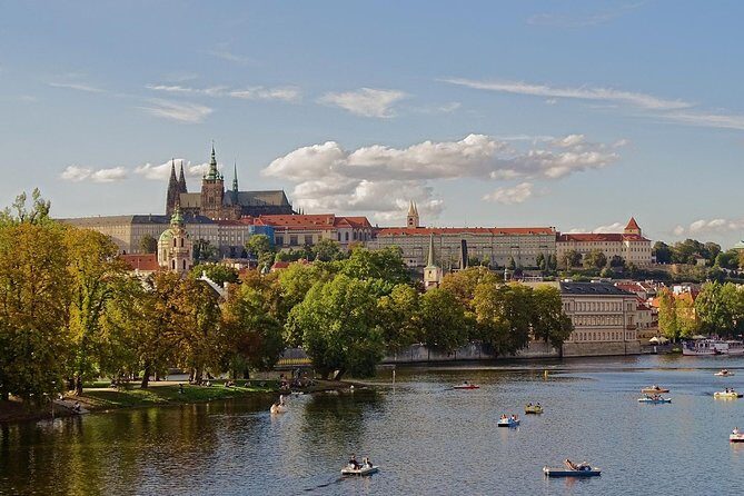 Prague Castle and Lobkowicz Palace entrance tickets - Final Thoughts: Who Will Appreciate This Tour?