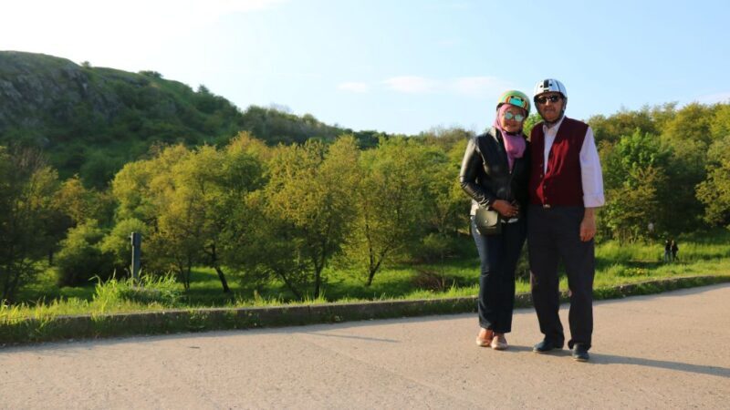 Prague: Castle and Monastery Segway Tour - Starting Point and Safety First