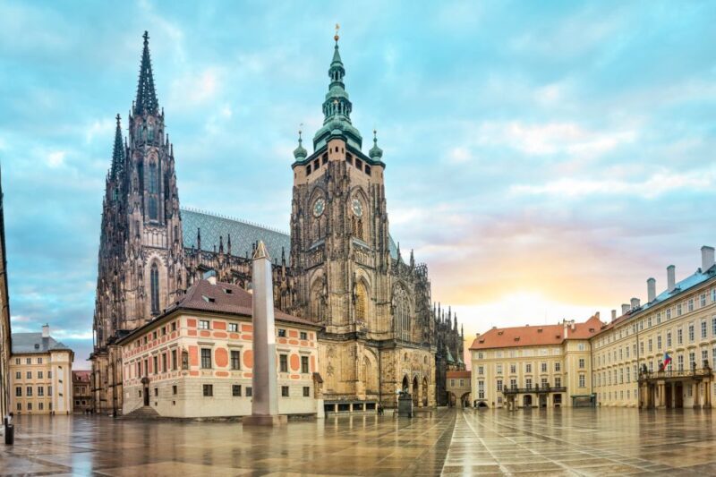 Prague Castle & Castle District: 2-Hour Guided Tour - What to Expect During the Tour