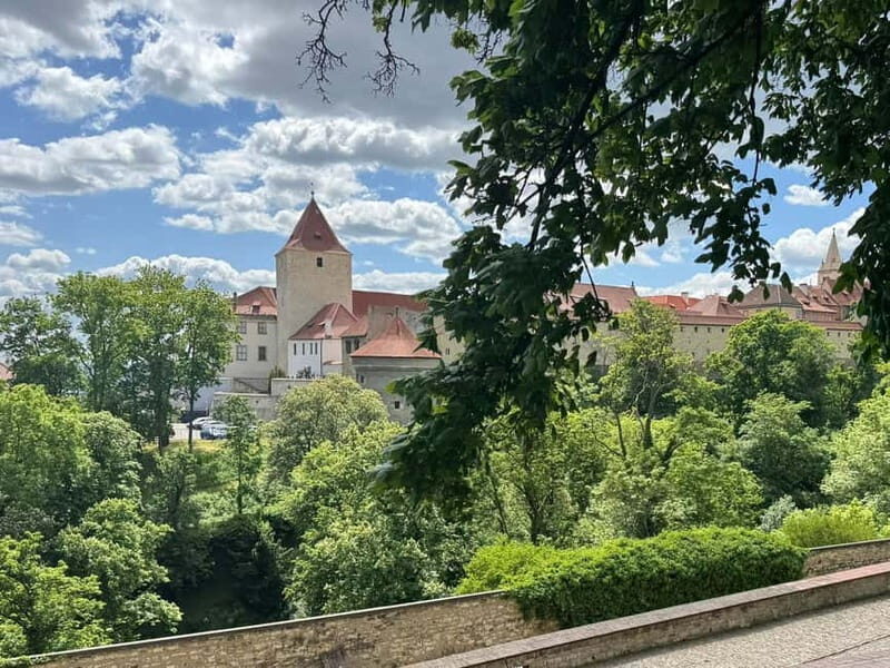 Prague: Castle, Lesser Town & Charles Bridge Tour - Final Words