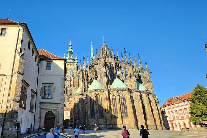 Prague Castle Private Walking Tour - What to Expect from the Prague Castle Private Walking Tour
