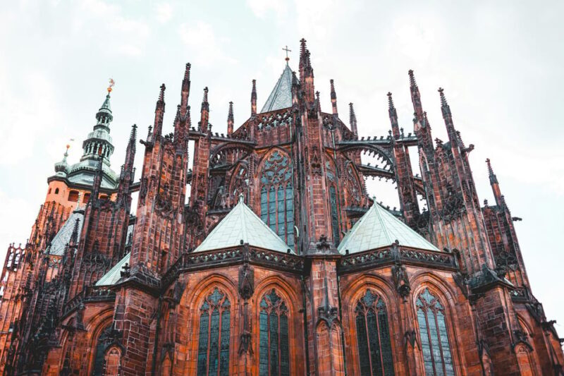 Prague Castle St. Vitus Cathedral, Royal Palace, St. George's Basilica - The Experience of the Tour