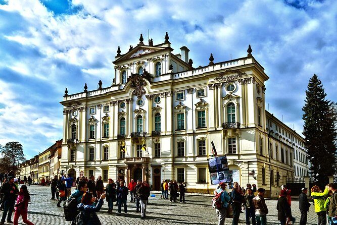 Prague Castle Walking Tour - Honest Reflections: Pros and Cons