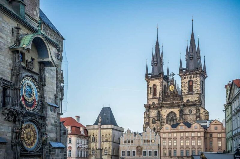 Prague: Central Gallery Ticket & Digital City Tour - Discovering Prague’s Art Scene in the Central Gallery