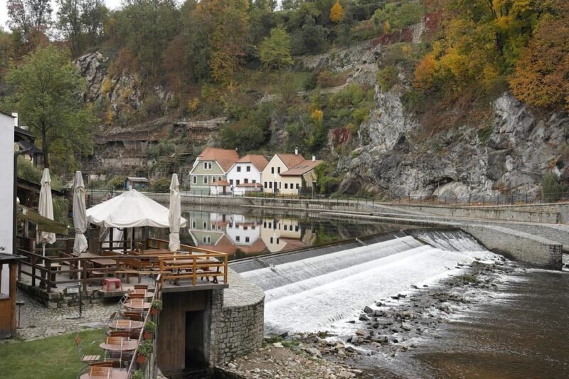 Prague: Cesky Krumlov Private Day Trip with a Local - Introduction
