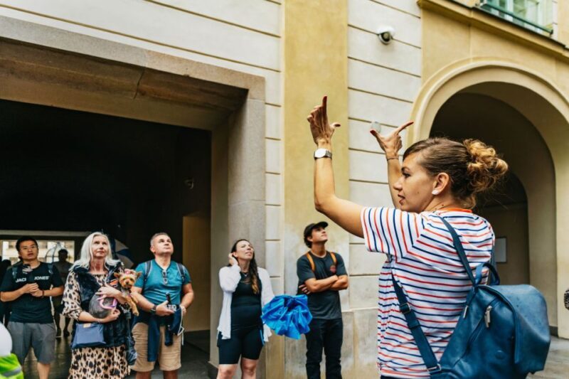 Prague: City Highlights By Bus, Boat, and on Foot - Key Points