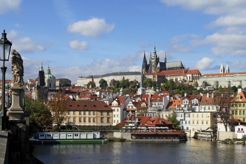 Prague: City Highlights Private Walking Tour - Why Choose This Tour?