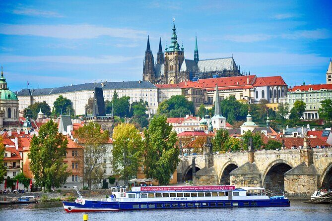 Prague Combo: Castle Guided Tour, Bus and Optional Boat - Practical Details and What to Expect