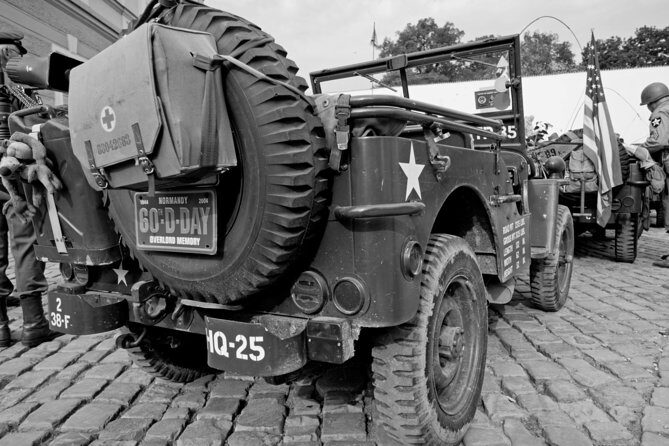 Prague Communism and World War II Walking Tour - What Makes this Tour Stand Out?