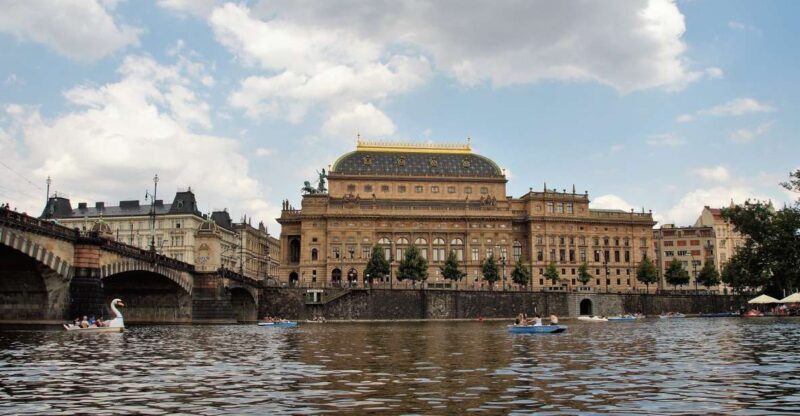 Prague Complete Tour in Spanish & Lunch, Tickets - Final Thoughts: Is This Tour for You?