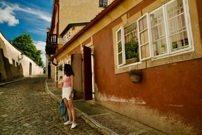 Prague: Discover Hidden Gems with a Local - Key Points