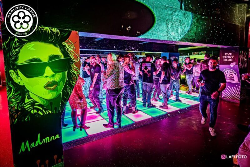Prague: Entry ticket to Ice Pub Prague with Nightclub Option - Practical Details and Tips